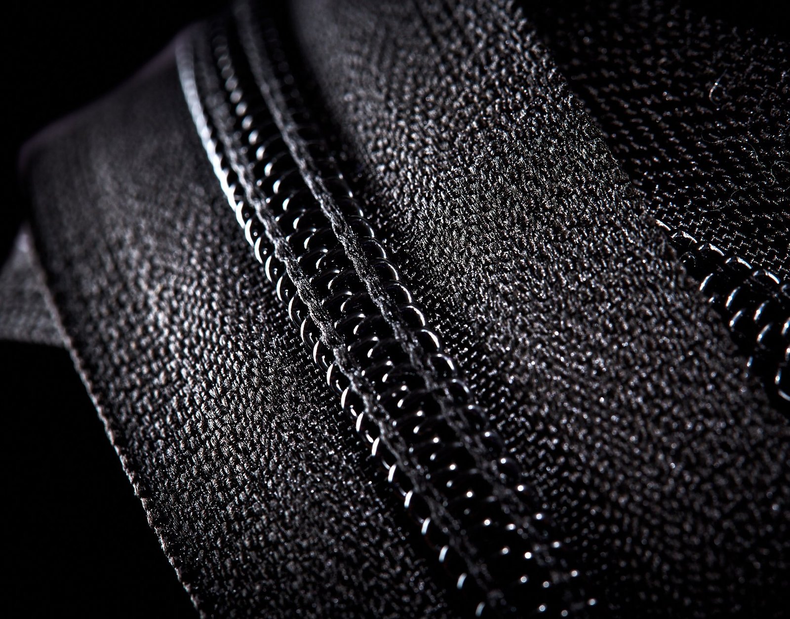 YKK Launches New Water-Repellant Zipper Designed to Work in Circular ...